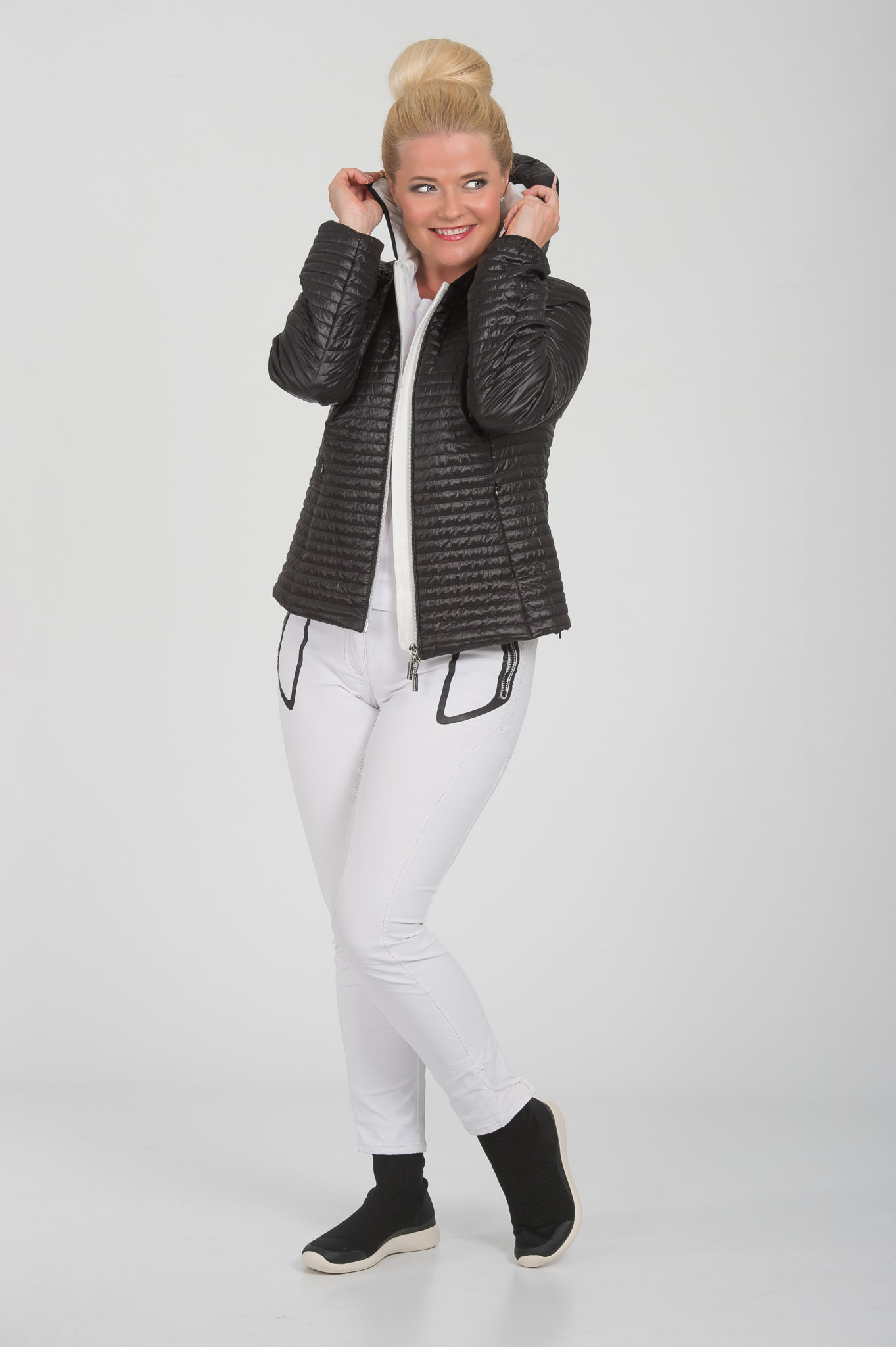 Amy Light Sand Stretch Quilted Jacket – BELIEVE by tuula rossi
