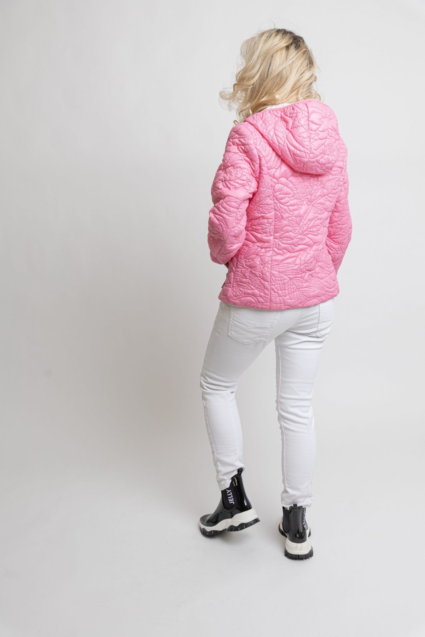 TINA Light Pink Hooded Rose Garden Quilted Jacket – BELIEVE by tuula rossi