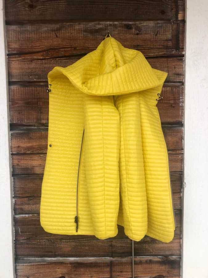 Yellow quilted jacket Celia with a lovely wide hood makes you shine