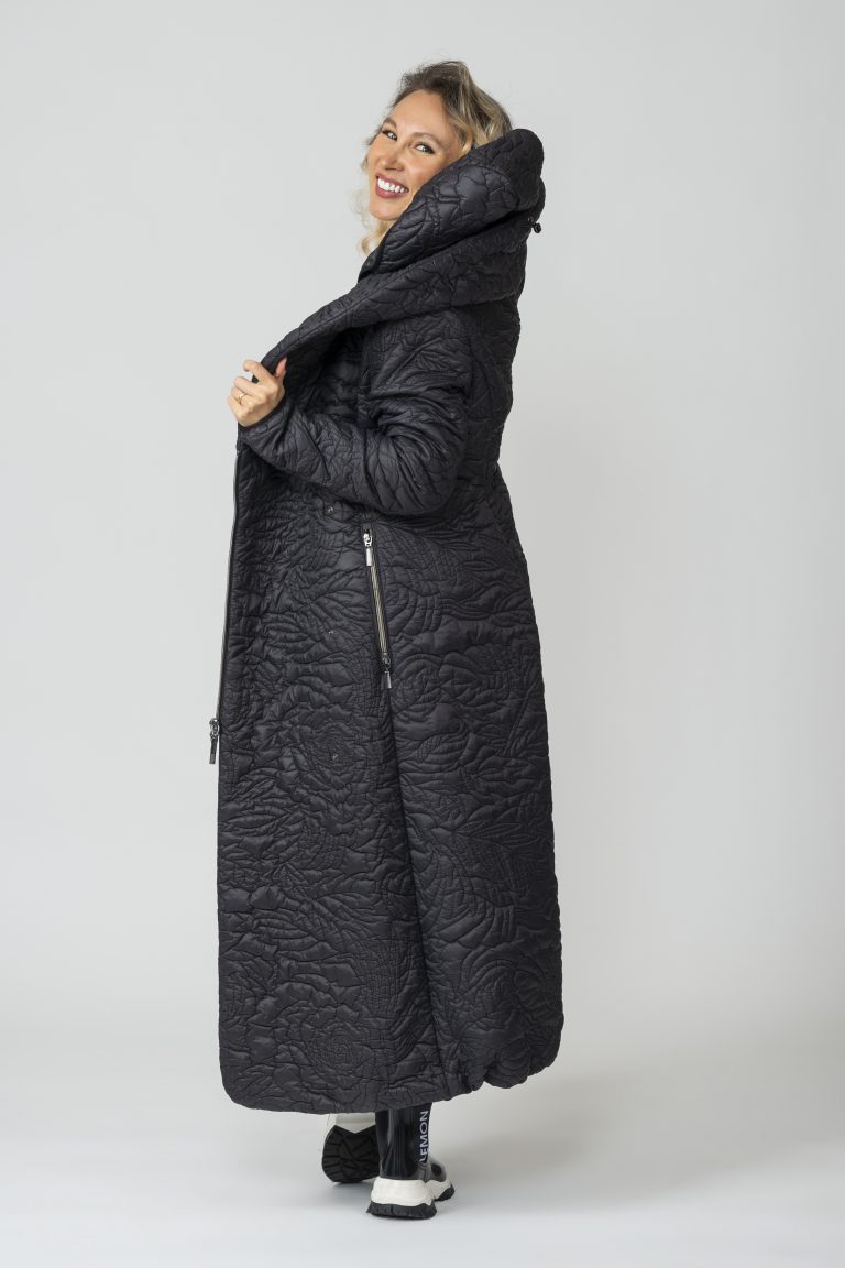Black Long Quilted Coat Rose is a pure luxury for modern women