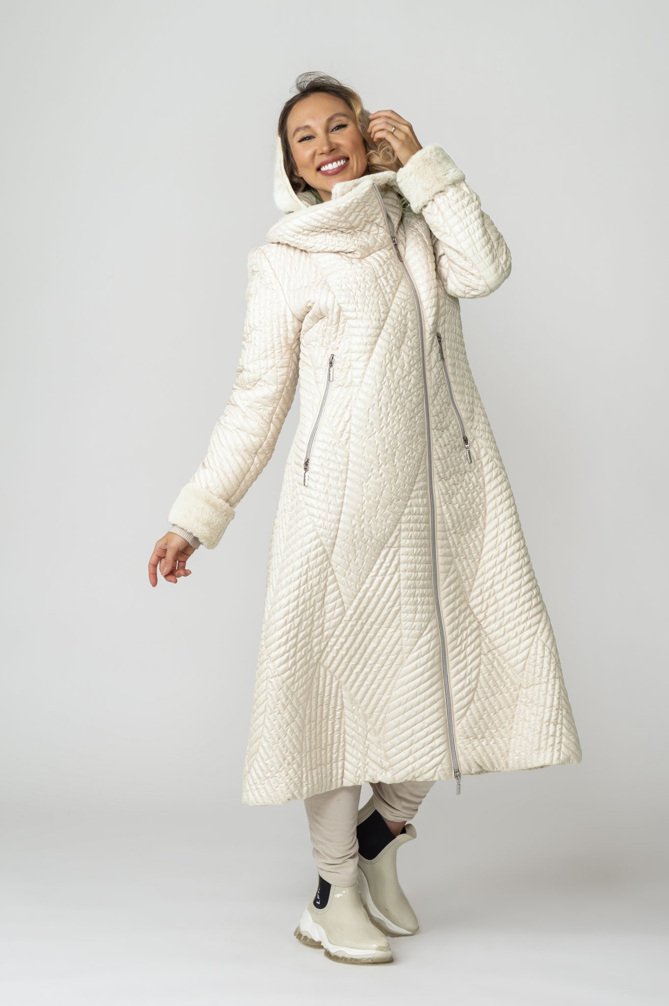 MATILDA Cream White Fields Quilted Long Coat with Eco Fur Collar and ...